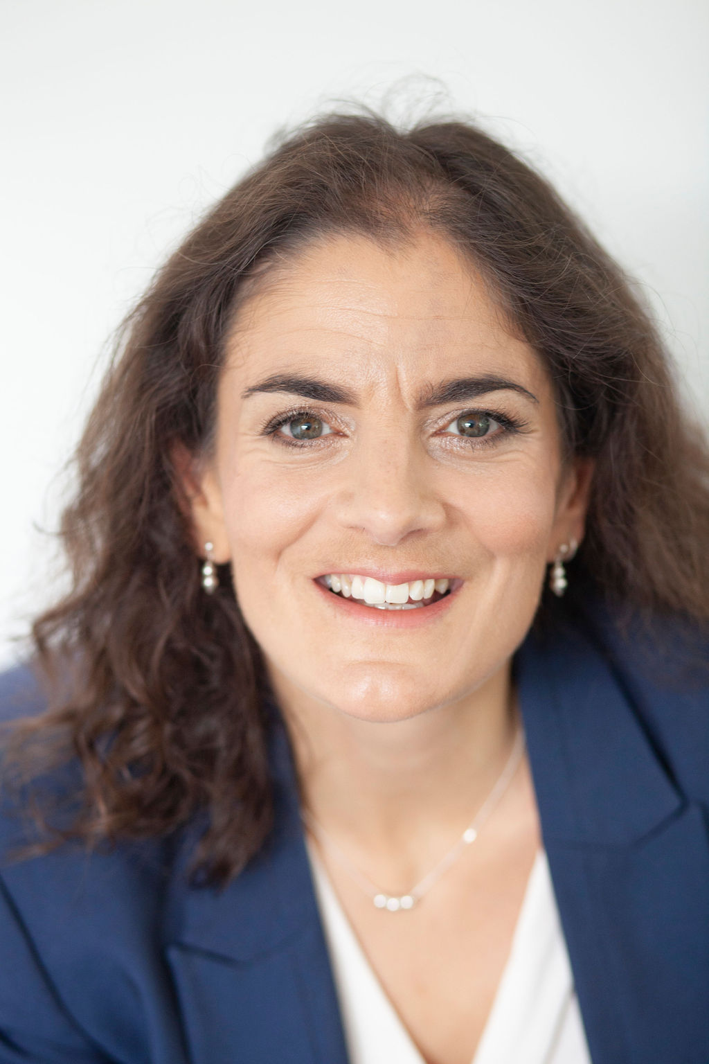 Sara Barnes Profile - E J Coombs Solicitors